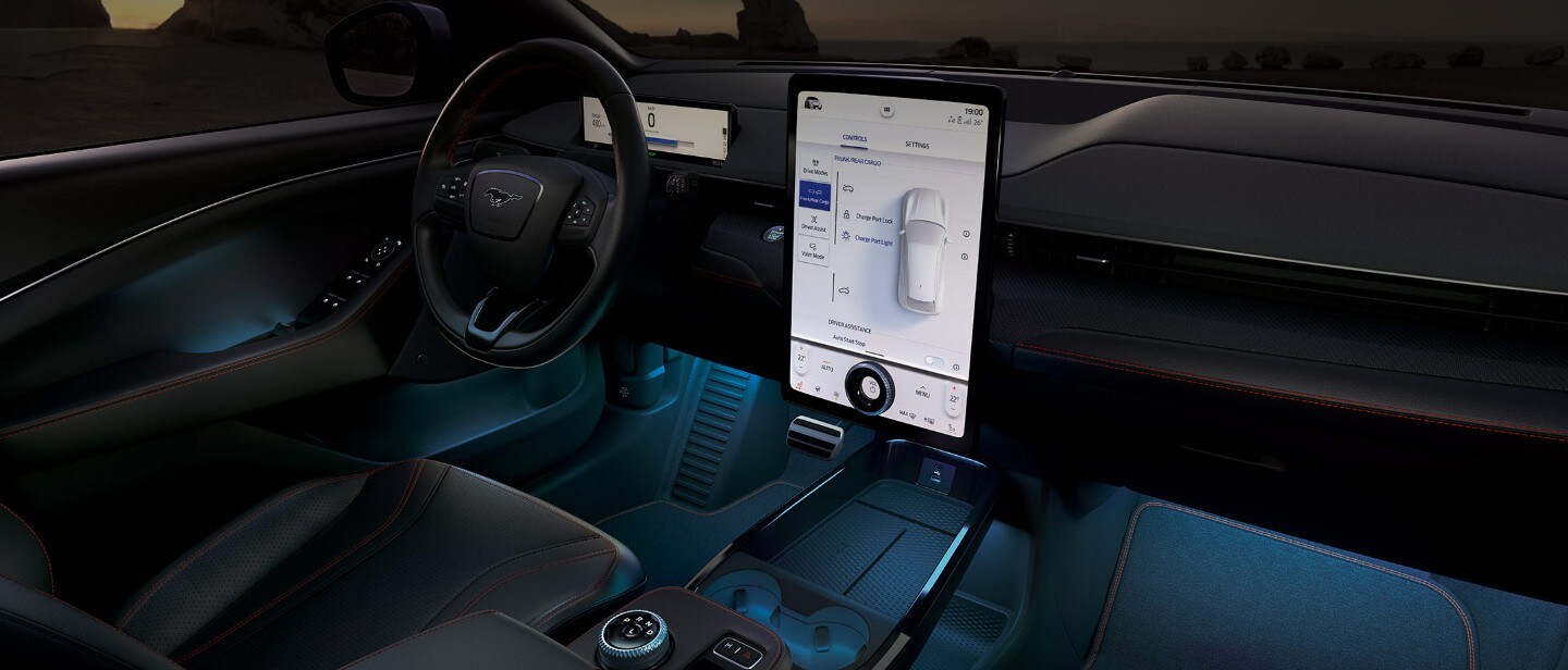 Ford Mustang Mach-E – pierwszy w pełni elektryczny SUV coupé