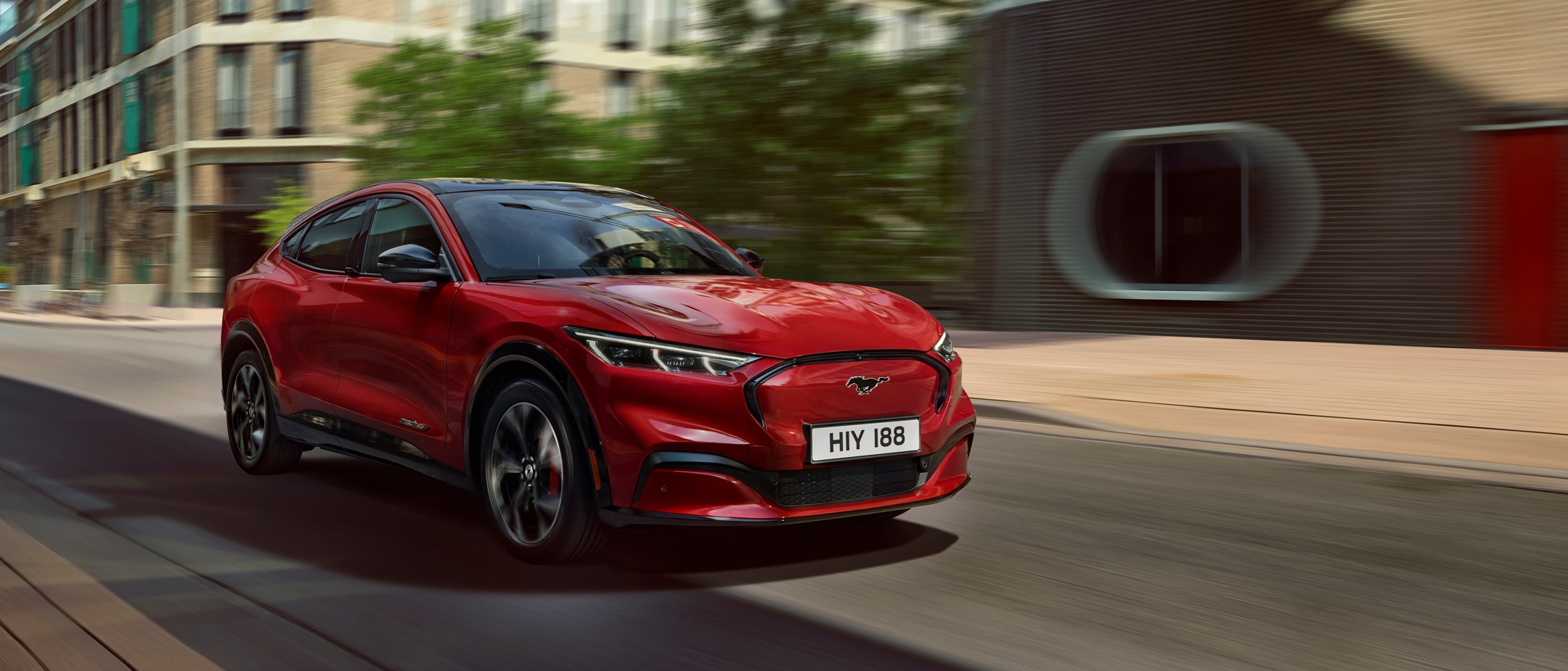 W pełni elektryczny SUV - Ford Mustang Mach-E | Ford PL